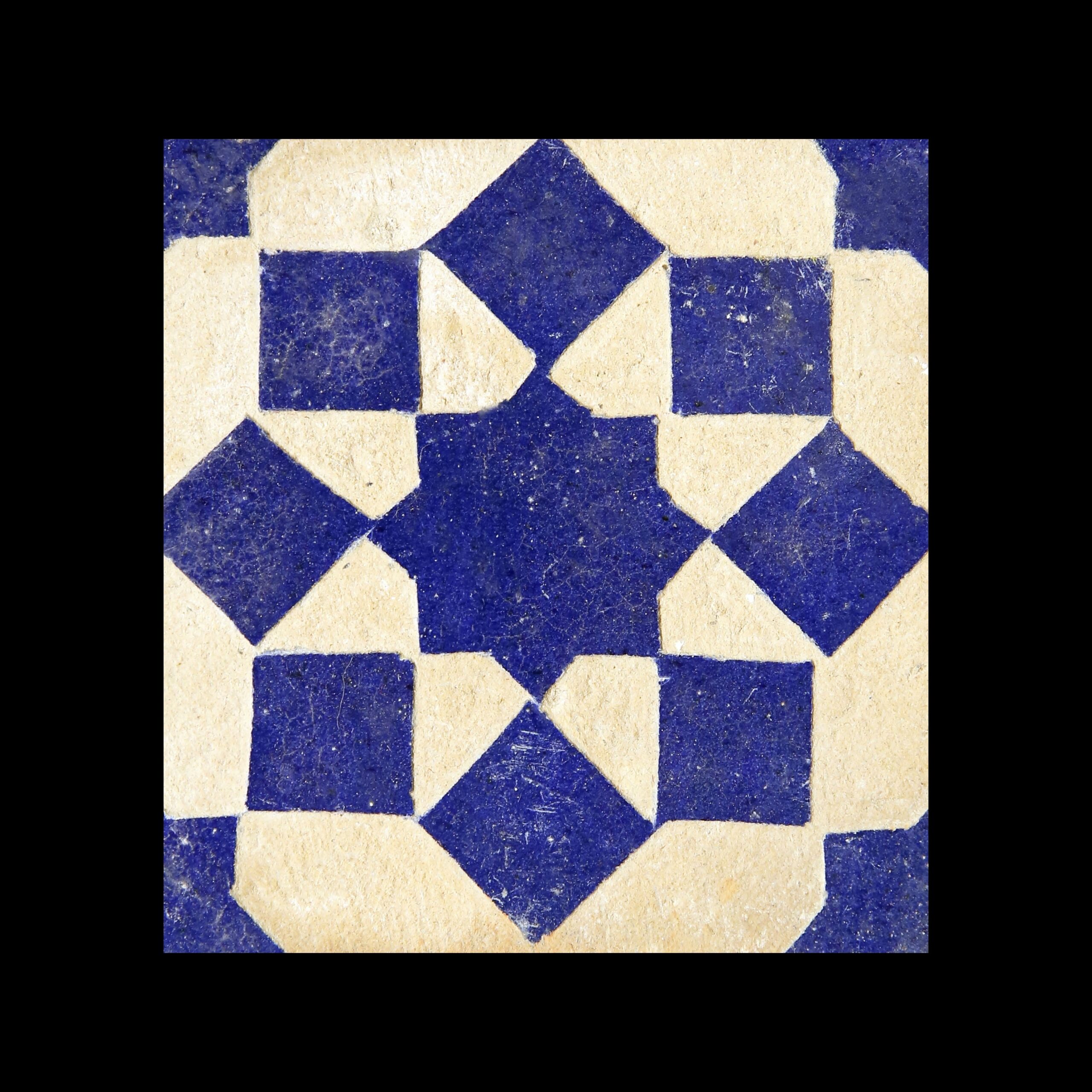 Personalized engraved glazed ceramic tiles by architects Milan